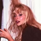 Busy Woman - Sabrina Carpenter - LETRAS.MUS.BR