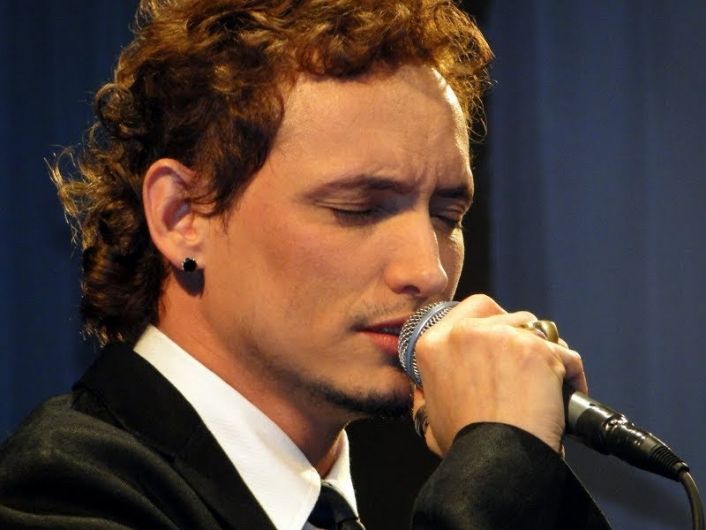 Ricky Vallen fotos (22 fotos) - LETRAS.MUS.BR