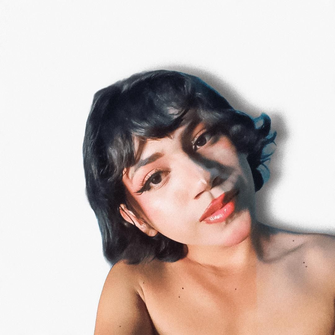 NA HORA H [EXPLÍCITA] - Heike Com H - LETRAS.COM