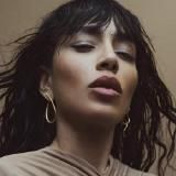 WARNING SIGNS - Loreen - LETRAS.COM