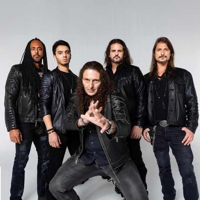 Bleeding Heart - Angra - OUVIR MÚSICA