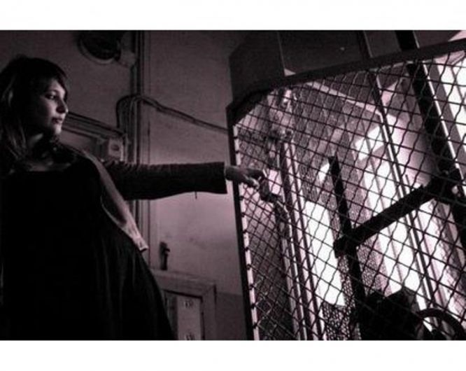 Olivia Baum fotos (2 fotos) - LETRAS.MUS.BR