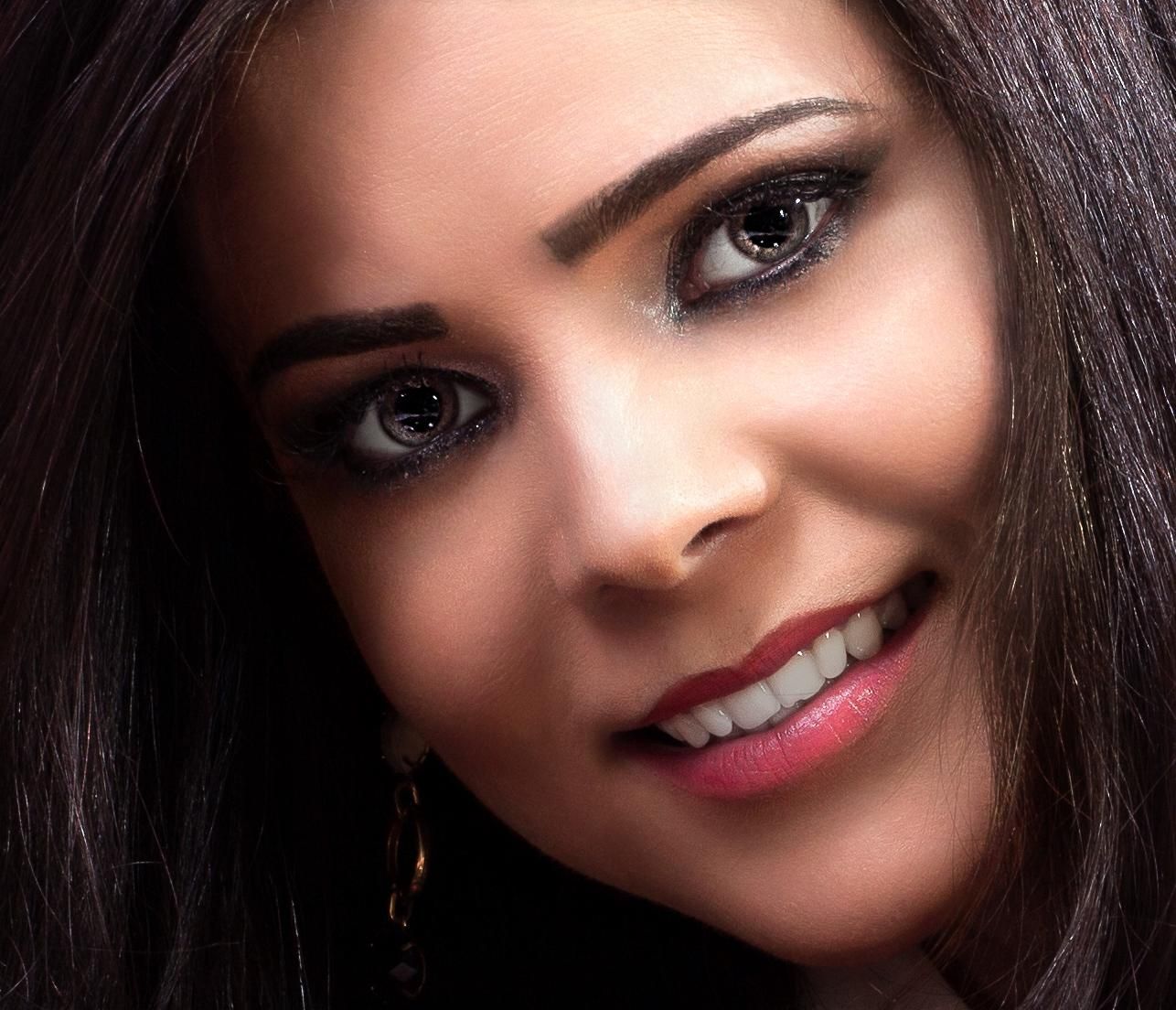 Raquel Lopez fotos (21 fotos) - LETRAS.COM