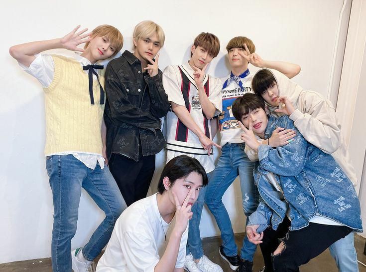 KINGDOM (K-Pop) fotos (18 fotos) - LETRAS.COM